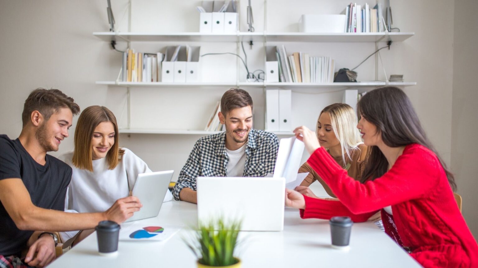 Het Model van Ulrich: zo geef je HR een vliegende start | DFM